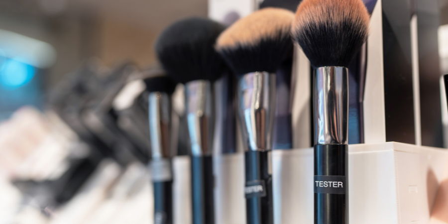 How to Get Certified as a MAC Makeup Artist - Beauty Buzz