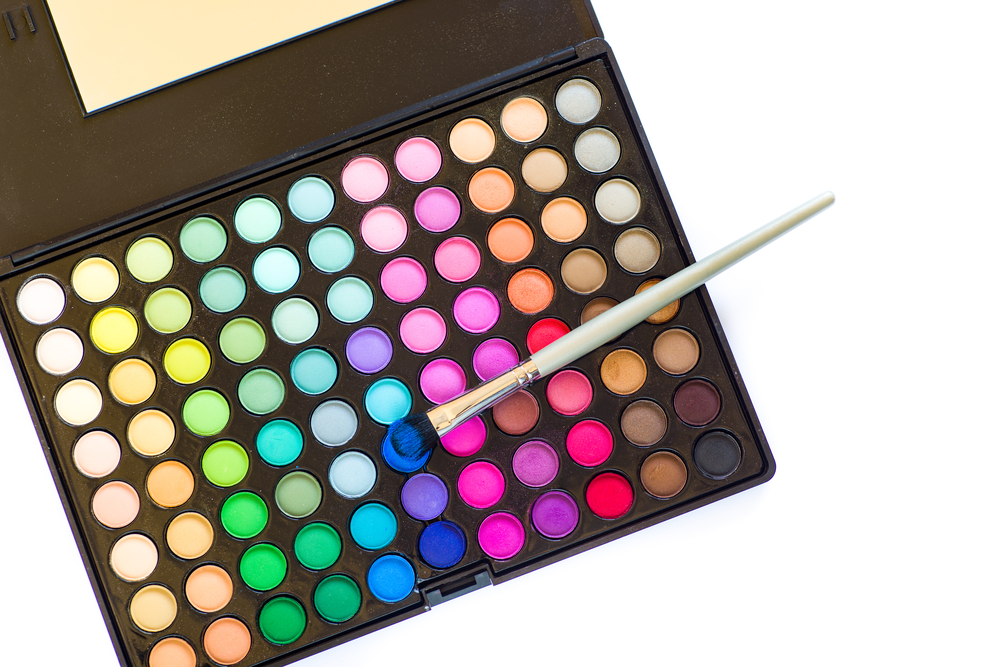 How To Build Custom Makeup Palettes To Take To Makeup Jobs QC Makeup